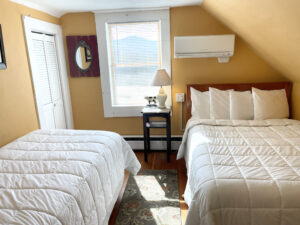 The Vermont Inn - Arrive as Guests, Leave as Family